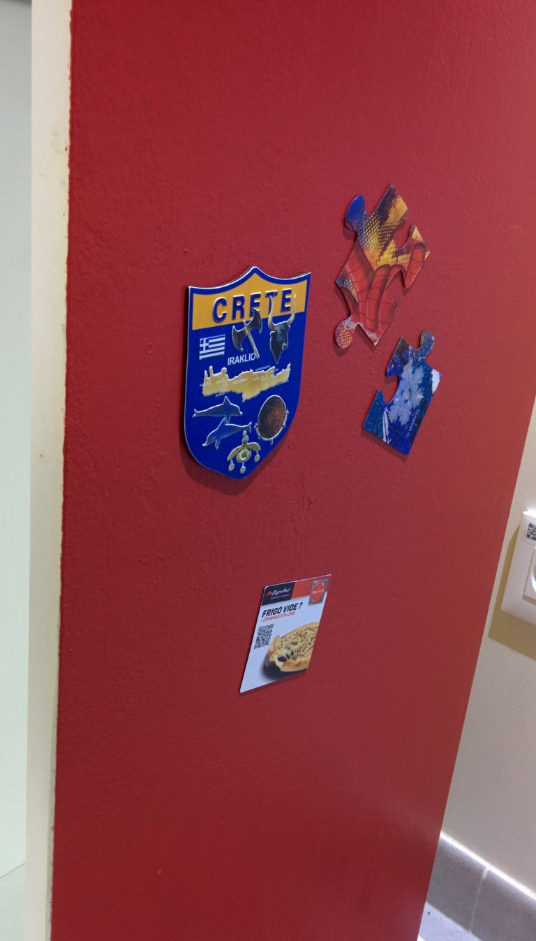 Réaliser une peinture tableau magnétique - Blog LoisirCreatif.net